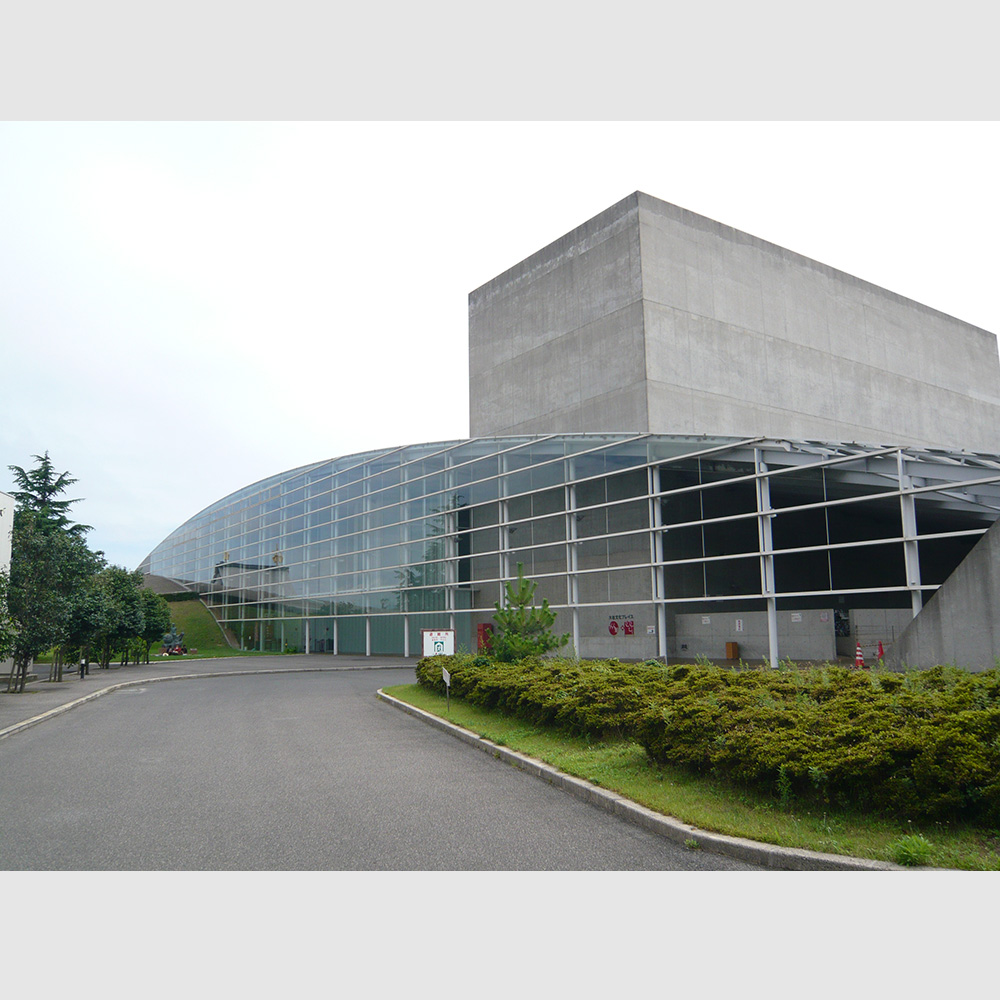 Kering Building Omotesando - Virtual Tour of Japanese Architecture ...