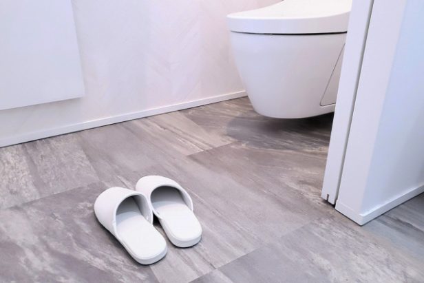 Slipper Etiquette in a Japanese House - The Japanese Home - Archi ...